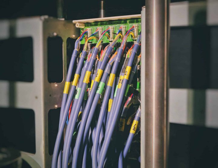 What Is DSL Internet? Service and Connection Guide - VMedia